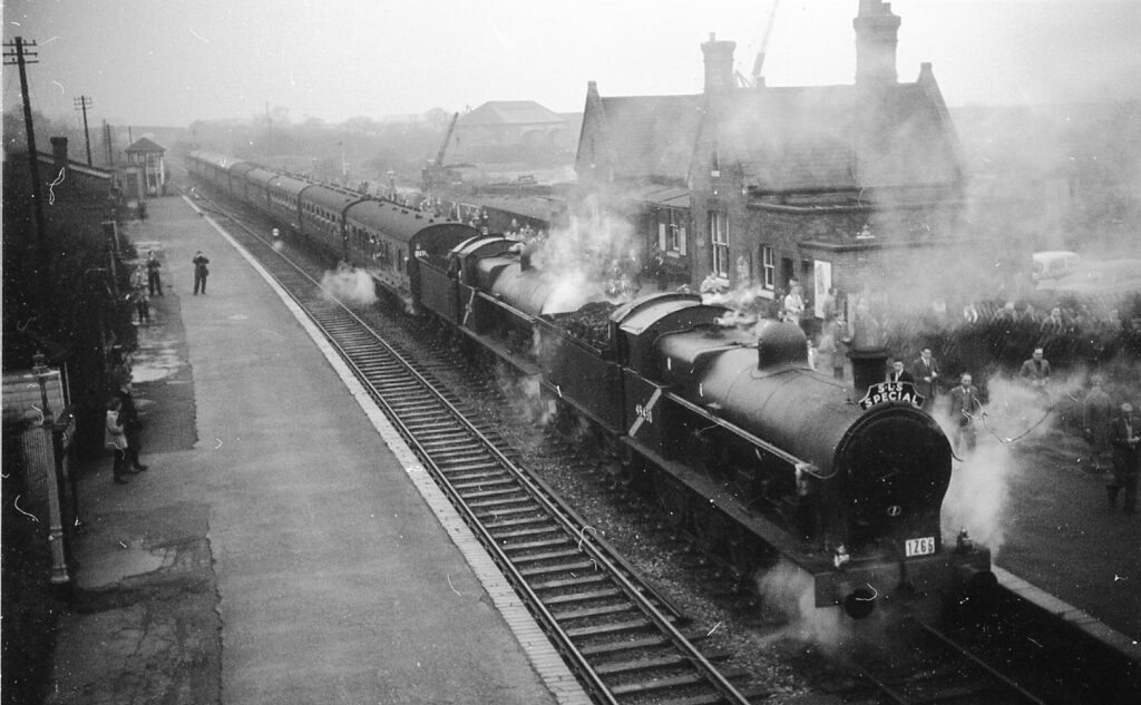 The Last Two Standing - Railway Reflections No12 | Clives Curiosities ...