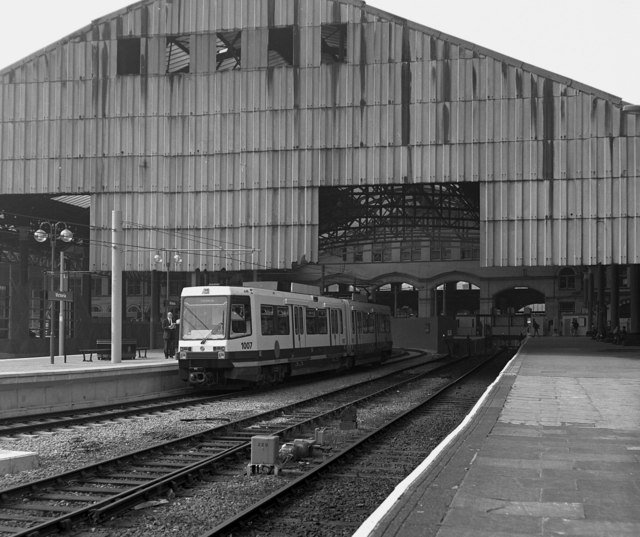 Manchester Victoria Railway Station - A History | Travel History ...
